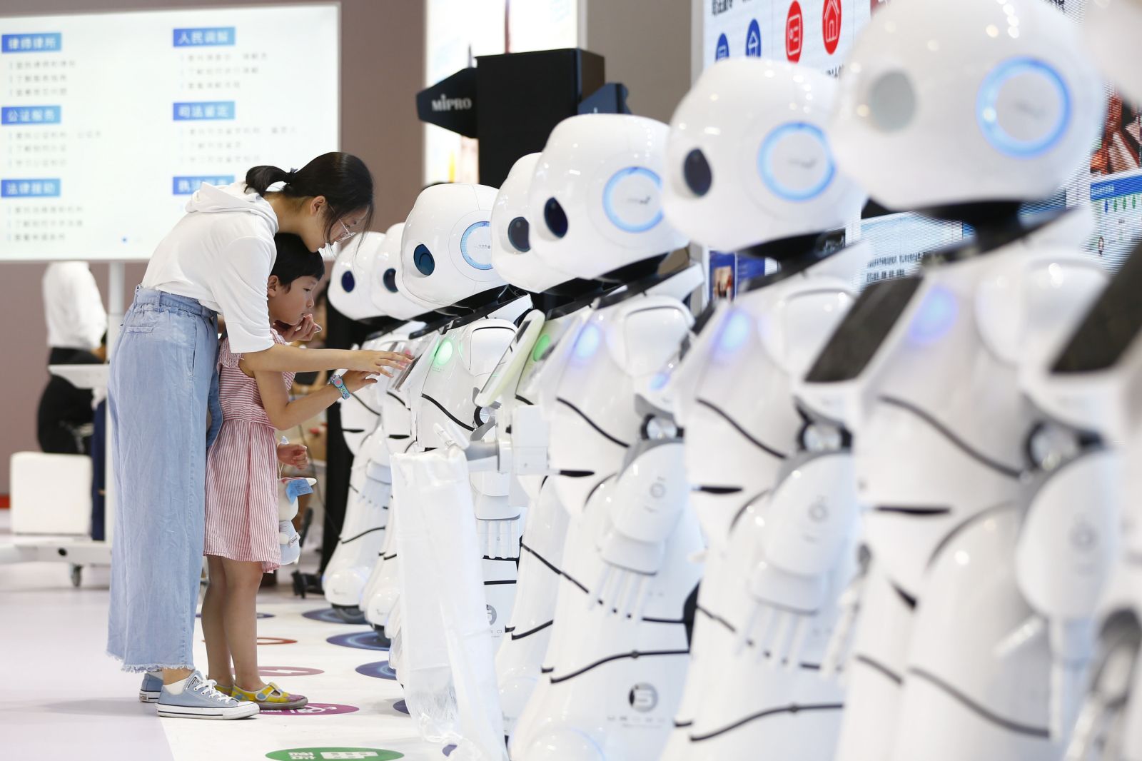 Sự phát triển Robot ở Nhật Bản ra sao ? | Steam Hub